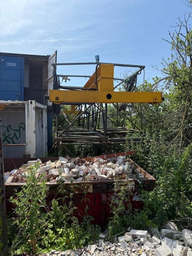 Hitachi KH 180-3, 1996, Netherlands - Mascus UK