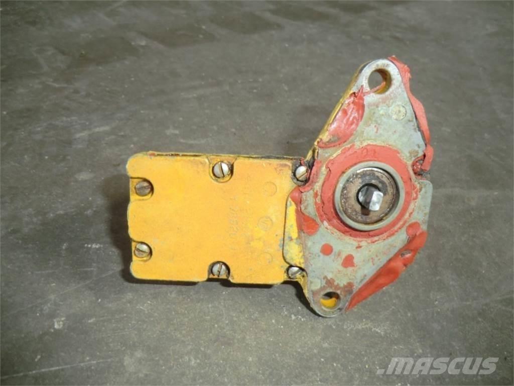 Caterpillar D333